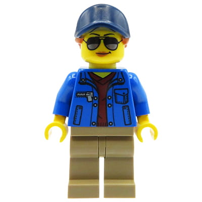 LEGO City Minifigure - Woman / Mother in a baseball cap - Extra Extra ...